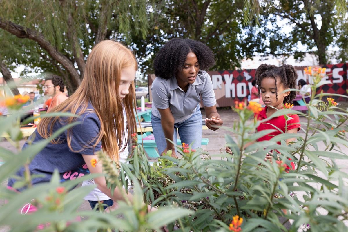 Youth Services - Rotary District 1190